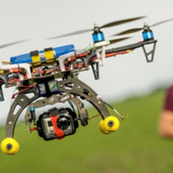 Volare con Drone e fare riprese aeree con responsabilità